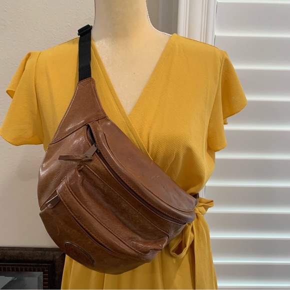 G.H. Bass & Co. | Bags | Vintage Bassco Purse | Poshmark